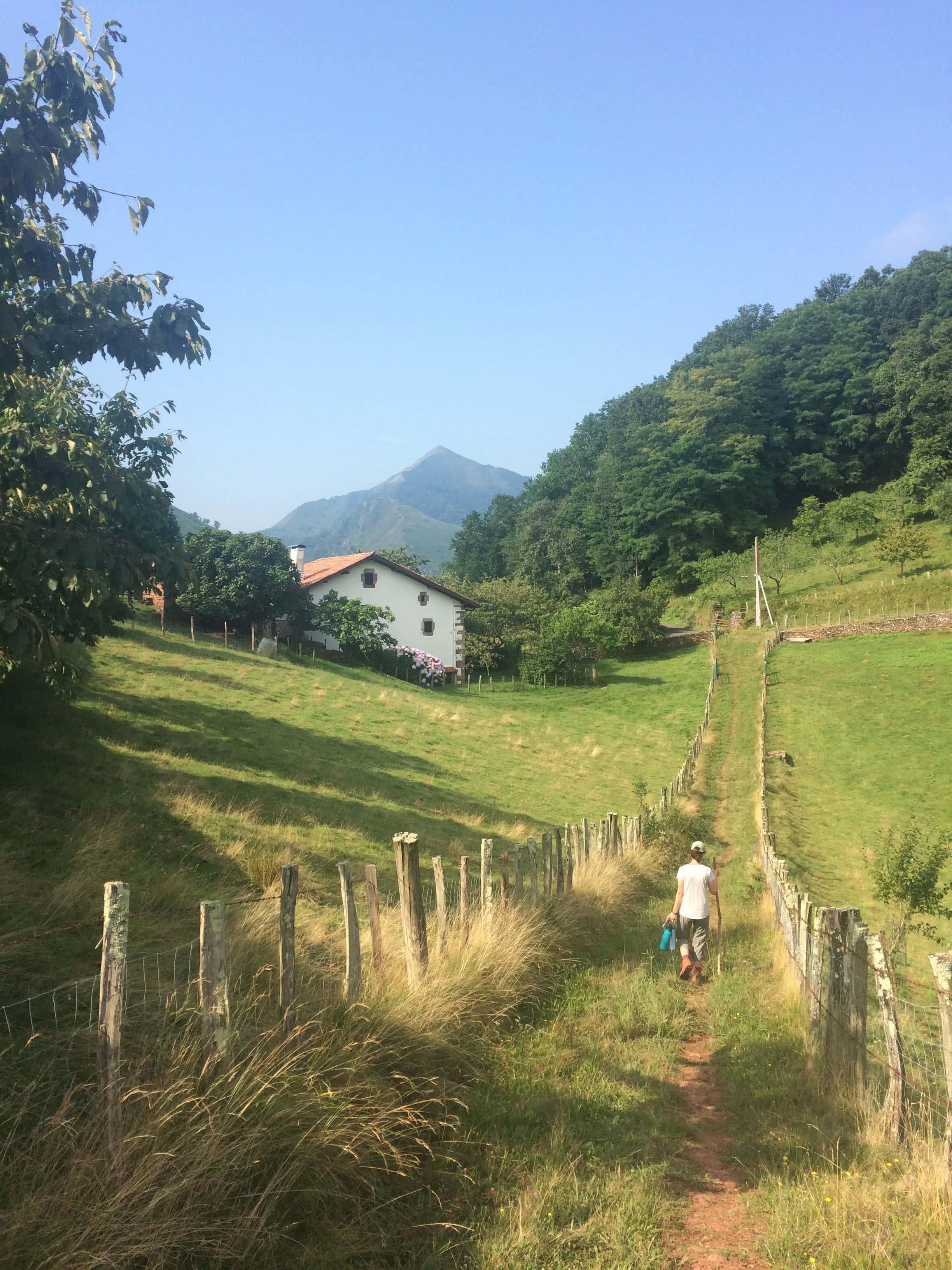 Setting Off from Ainhoa from Rick Gallant - Artists in Canada